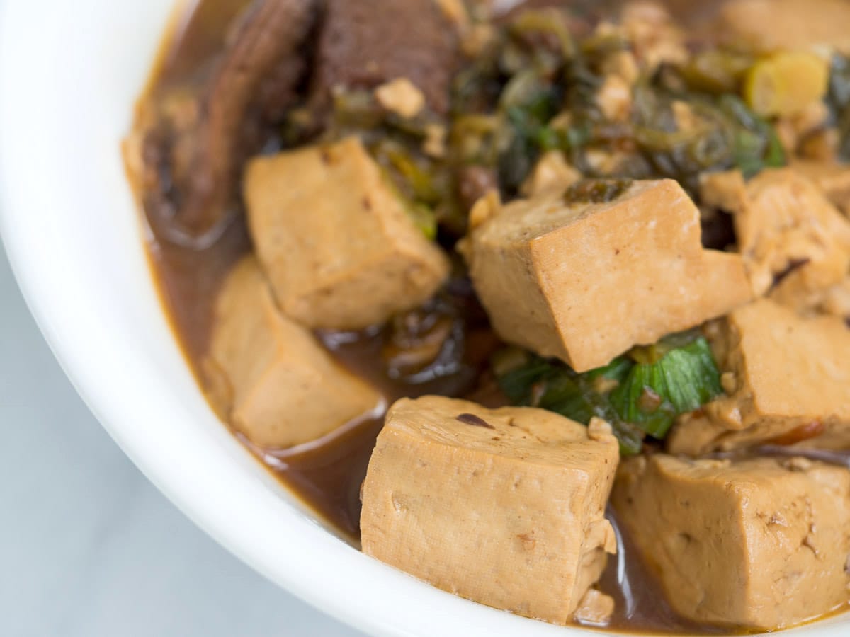 What Is Regular Block Tofu? How to Press, Cook, Store It — Garlic Delight