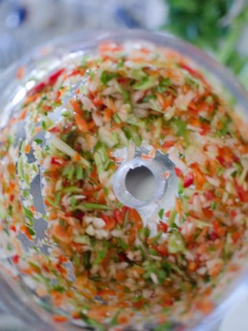 Spicy Jambalaya with Chicken, Shrimp, and Sausage — Garlic Delight